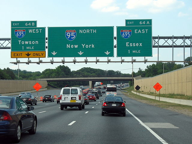 Type in the Fast Lane (FHWA Series typeface, USA) – The Beauty of Transport