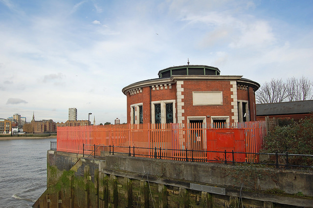 Shaft! 9 – Shaft Goes Daan the East End (Rotherhithe Tunnel, London, UK ...