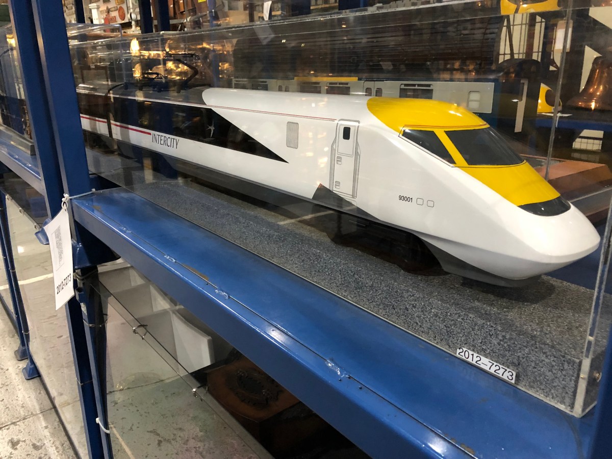 90s and early 2000s train concept images & artists impressions ...